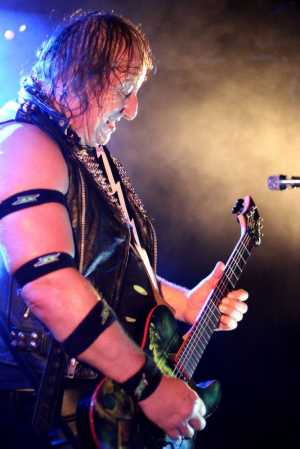 Raven (UK) : New photo gallery - Spirit of Metal webzine