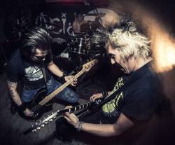 Acidez - Discografía, line-up, biografía, entrevistas, fotos