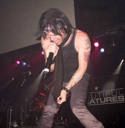 Beautiful Creatures - discography, line-up, biography, interviews, photos