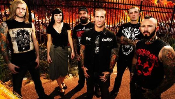 Bleeding Through - discography, line-up, biography, interviews, photos