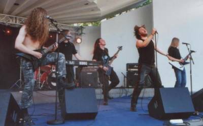 Broken Dagger - discography, line-up, biography, interviews, photos