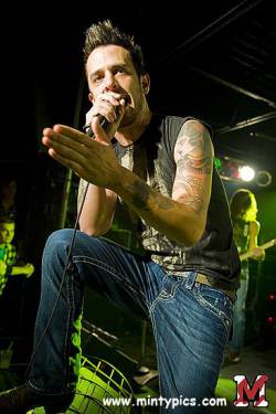 Divide The Day - discography, line-up, biography, interviews, photos