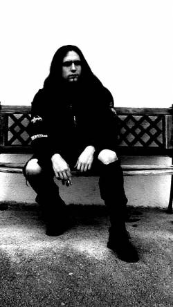 Dyster - discographie, line-up, biographie, interviews, photos