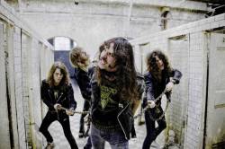 Evil Invaders - discographie, line-up, biographie, interviews, photos