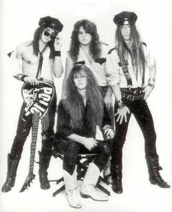 Fashion Police - discography, line-up, biography, interviews, photos