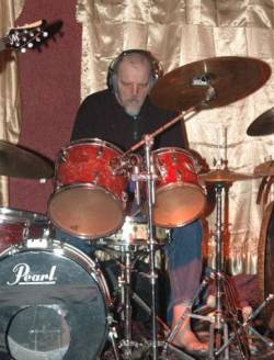 Gamalon - discography, line-up, biography, interviews, photos