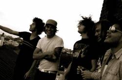 GunsLikeGirls - Discografía, line-up, biografía, entrevistas, fotos