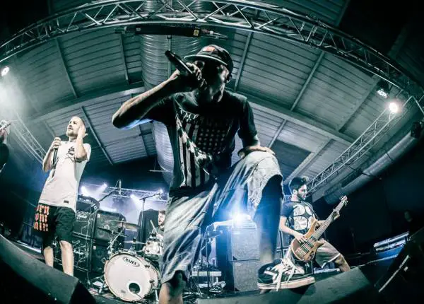 Hacktivist - discography, line-up, biography, interviews, photos