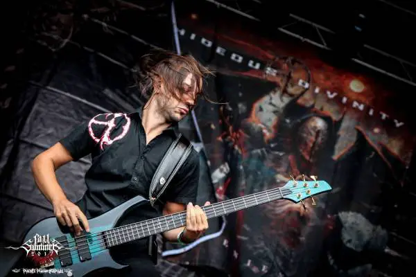 Hideous Divinity - discographie, line-up, biographie, interviews, photos