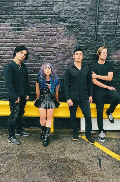 Ignescent - discography, line-up, biography, interviews, photos