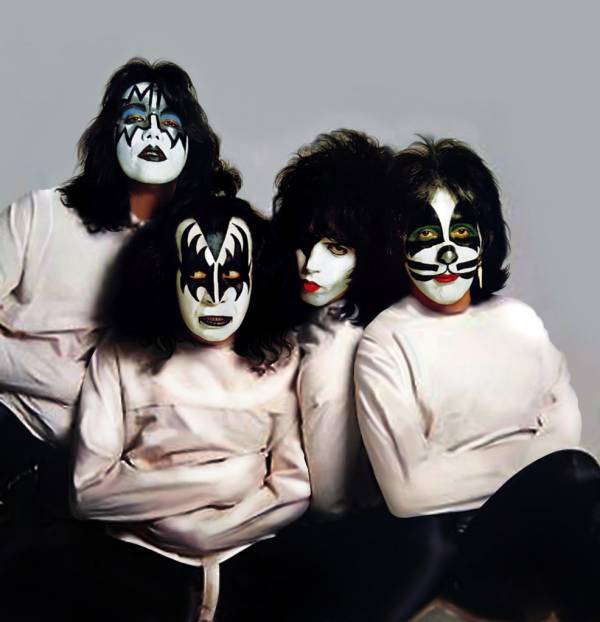 Kiss - discographie, line-up, biographie, interviews, photos