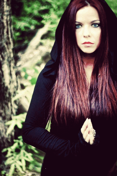 Leah - discographie, line-up, biographie, interviews, photos