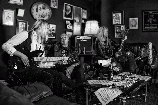 Midnite City - discography, line-up, biography, interviews, photos