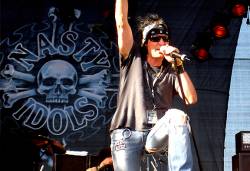 Nasty Idols - discography, line-up, biography, interviews, photos