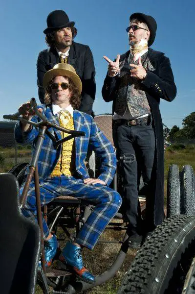 Primus - discography, line-up, biography, interviews, photos