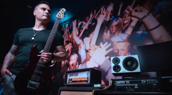 Rod Rodrigues - discography, line-up, biography, interviews, photos