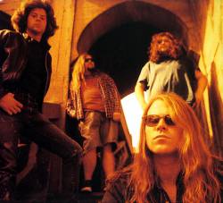 Screaming Trees - discography, line-up, biography, interviews, photos