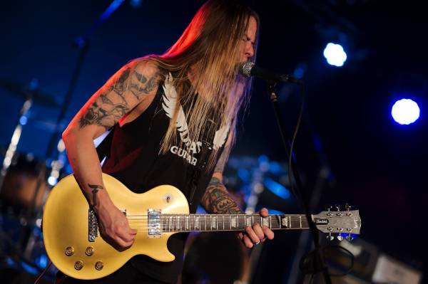 Stuck Mojo - discography, line-up, biography, interviews, photos