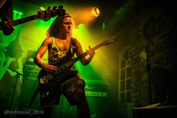 Sun Dance - Discografía, line-up, biografía, entrevistas, fotos