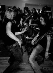 The Showdown - discography, line-up, biography, interviews, photos