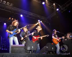 Van Zant - discography, line-up, biography, interviews, photos