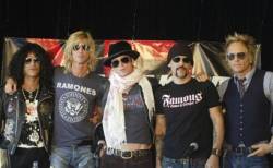 Velvet Revolver - discographie, line-up, biographie, interviews, photos