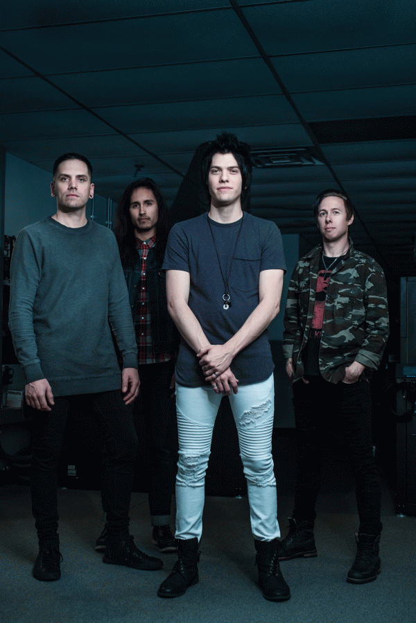 Versus Me (USA) - Discografía, line-up, biografía, entrevistas, fotos