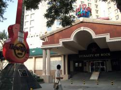 Spirit of Metal Webzine : Hard Rock Cafe Beijing